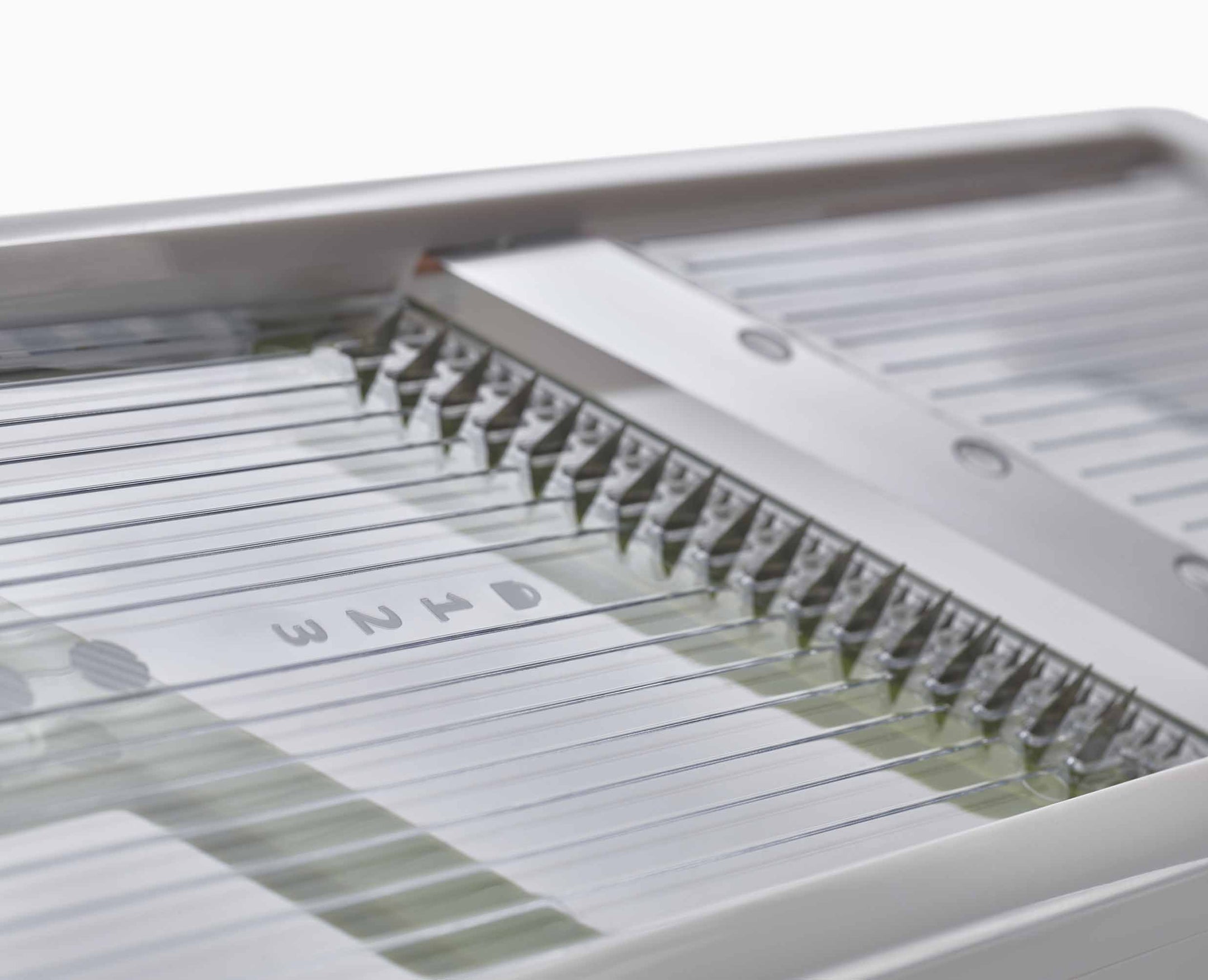 Multi-grip Mandoline™ Plus | Joseph Joseph EU