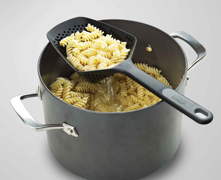 Scoop™ Plus Colander - Black | Joseph Joseph EU