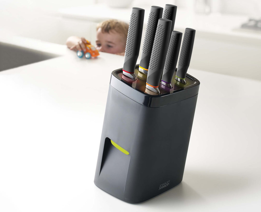 LockBlock™ Knife Block Set with Lock | Joseph Joseph EU