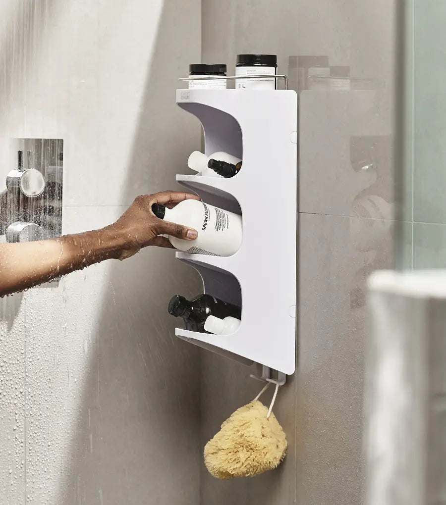 Shower caddies store